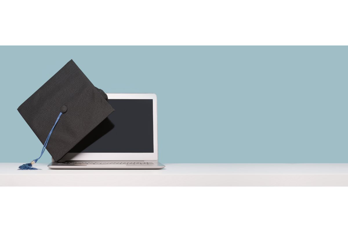 Top Ten Online Universities & Colleges - Learn and Earn Daily